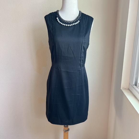 Esley | Dresses | Esley Pearl Chain Fit And Flare Jacquard Dress | Poshmark
